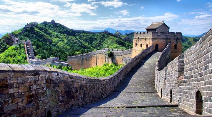 Chinese Muur, bouwwerk van 6.259 kilometer